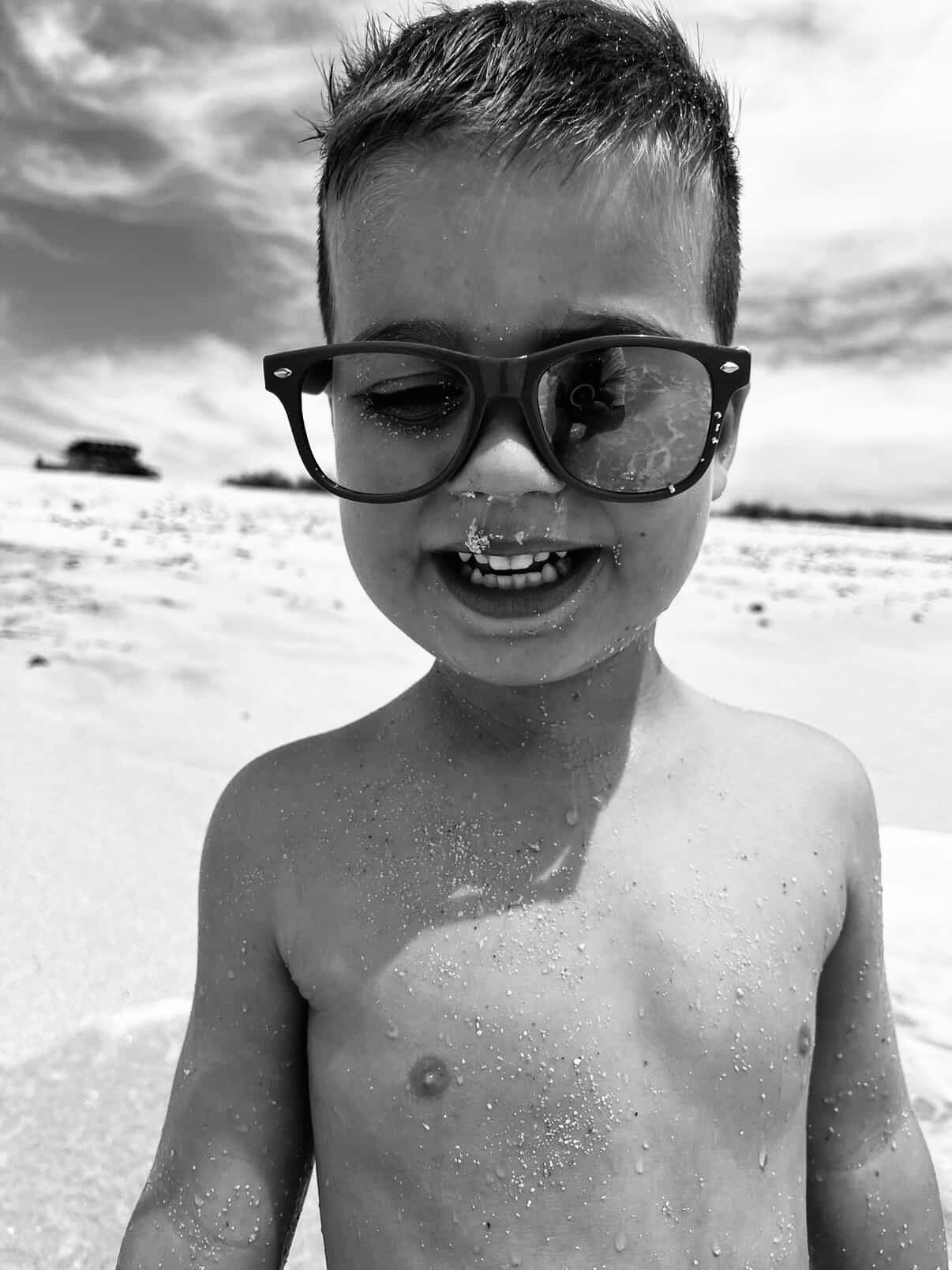 Sandy Baby® The World’s First Moisture-Rich Wipe to Remove Sand, Salt